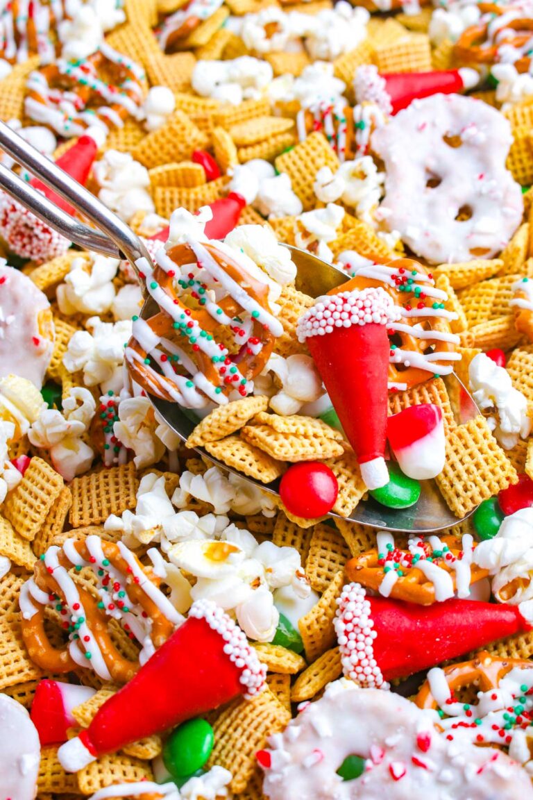 Festive Christmas Snack Mix with Popcorn, Chex, and Santa Hats - The ...